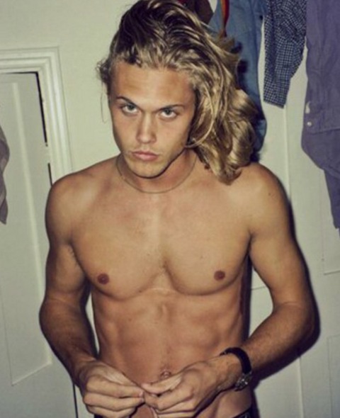 Christopher Masons Sexy Photos Photo 17