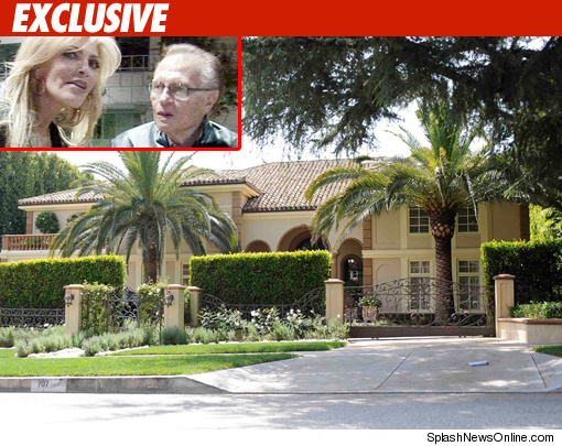 Frontview of Larry King's Beverly Hills mansion - The JJB