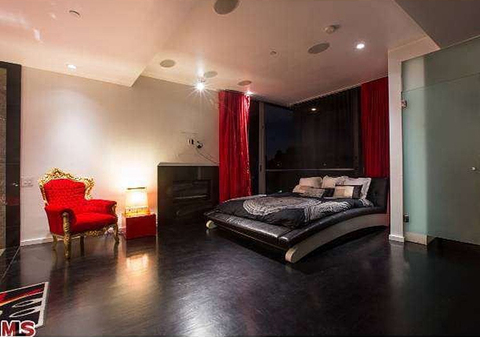 Inside Chris Brown's Hollywood Home | Photo 7 | TMZ.com